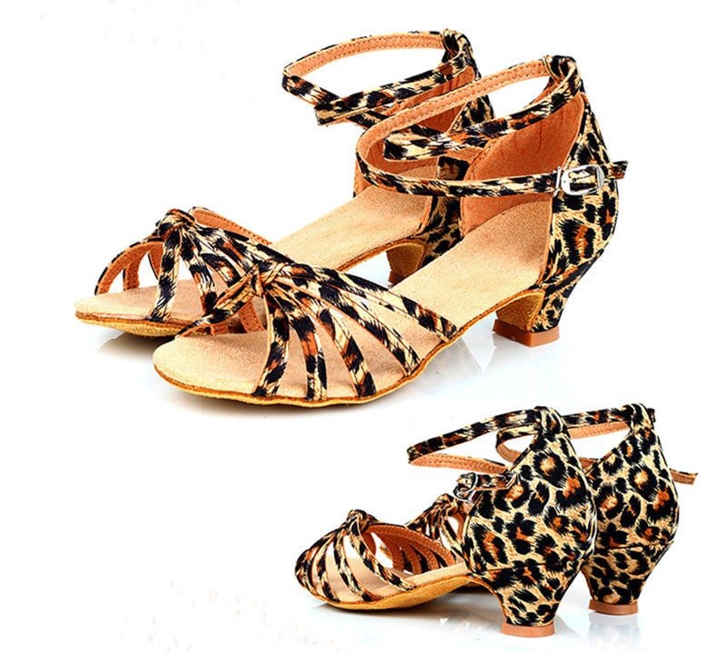 papoutsia-latin-horou-paidika-neanika-leopart | Plus Eshop